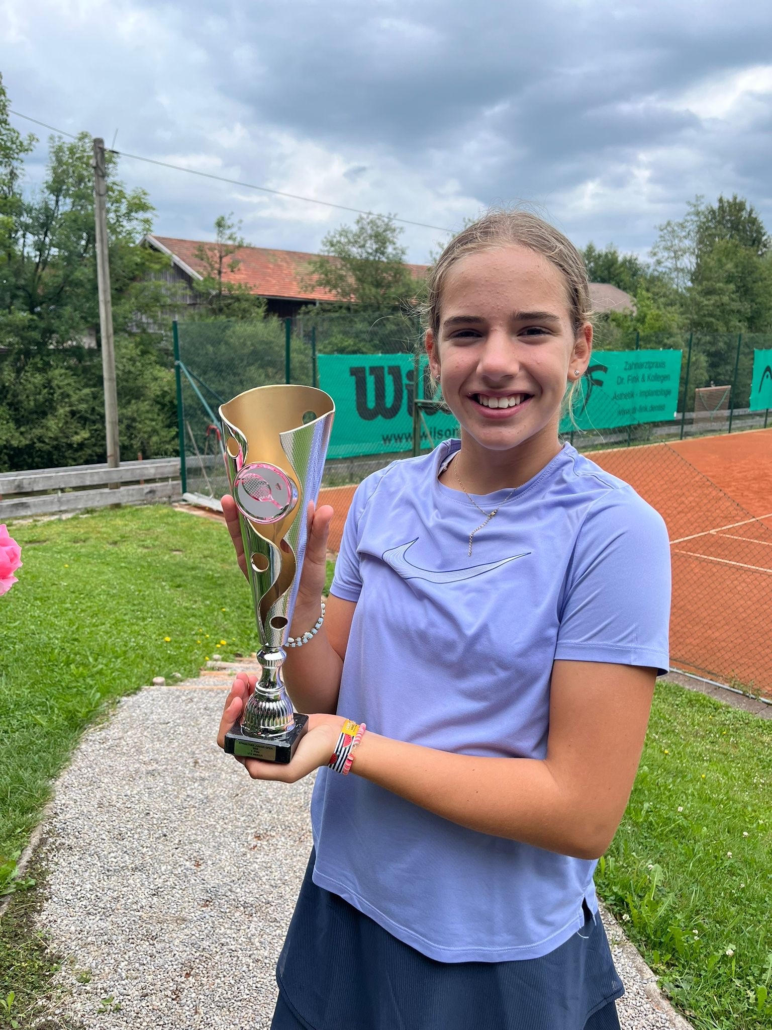 2. Platz für Rylie Wehner beim Pfrontner Jugendcup - Tennis Raschke